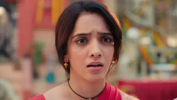 Watch Jagadhatri S1 E60 - Jagadhatri Makes a Big Decision on Zee5 with ...