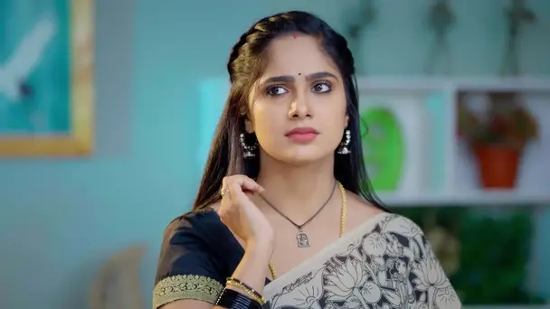 Watch Ayali S1 E116 - Will Kabilan Fall into Shiva's Trap? on Zee5 with Tata Play Binge