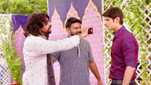 Watch Yeh Rishta Kya Kehlata Hai S57 E5 - Naksh Gives Money to Goons on ...