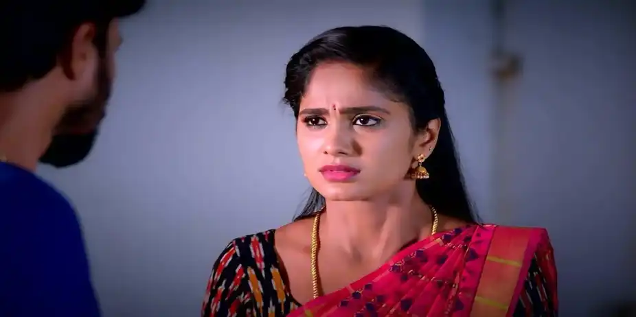 Watch Vidhya No. 1 S1 E121 - Vidhya No. 1 - May 13, 2022 on Zee5 with ...