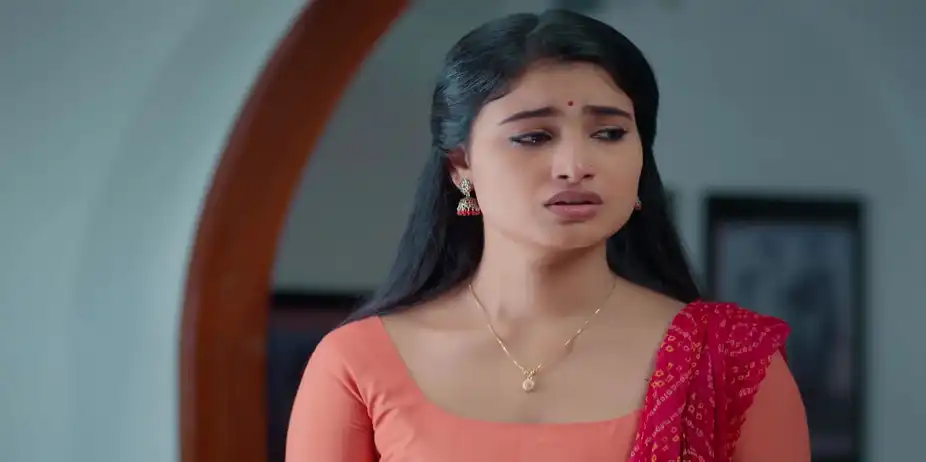 Watch Durga S1 E5 - Durga Recalls Her Childhood Vow on Zee5 with Tata ...