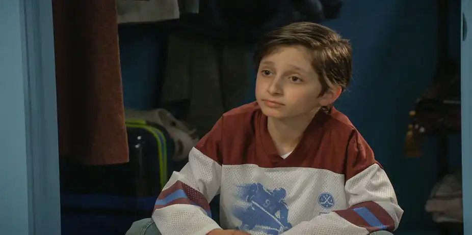 Watch Wizards Beyond Waverly Place S2 E4 - Don't Go Changeling My Heart ...