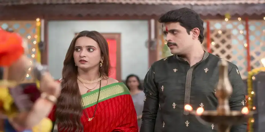Watch Thoda Tuza Ani Thoda Maza S1 E321 - Tejas, Manasi's Surprise for ...