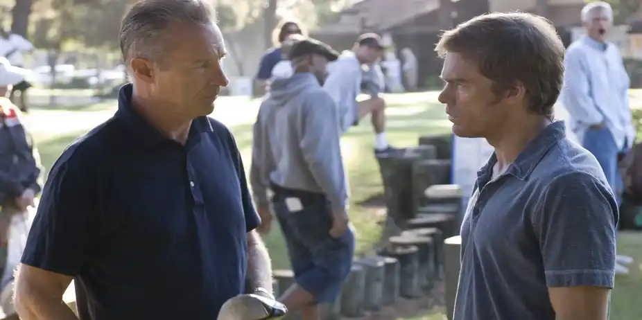 Watch Dexter S2 E10 - There's Something About Harry on Hotstar with ...