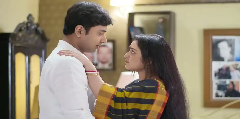 Watch Bajlo Tomar Alor Benu S1 E281 - Som, Minu Together Again on JioHotstar with Tata Play Binge