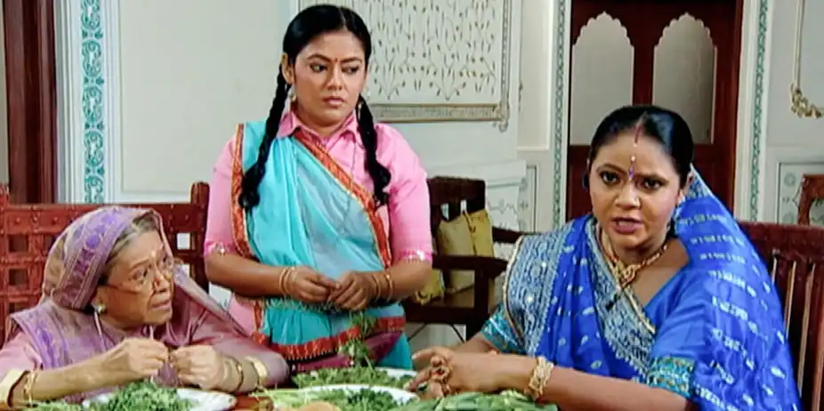 Watch Tumi Chherona Haat Pothe S1 E11 - Kokila's Long-Term Suggestion ...