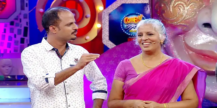 Watch Comedy Stars S1 E79 - Oru Muthassi Gadha Team Visits! on ...