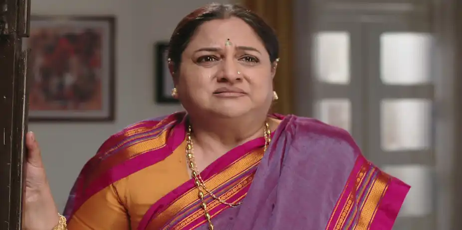Watch Goth S13 E35 - Bayo Aaji at Her Cunning Best on JioHotstar with ...