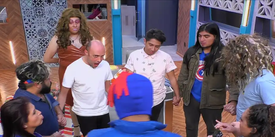 Watch LOL: Last One Laughing S1 E3 - A Shocking Surprise and other ...