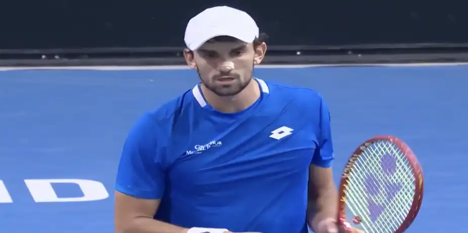 Watch Miomir Kecmanovic vs Valentin Vacherot | Round 1 | Show Court 1 ...